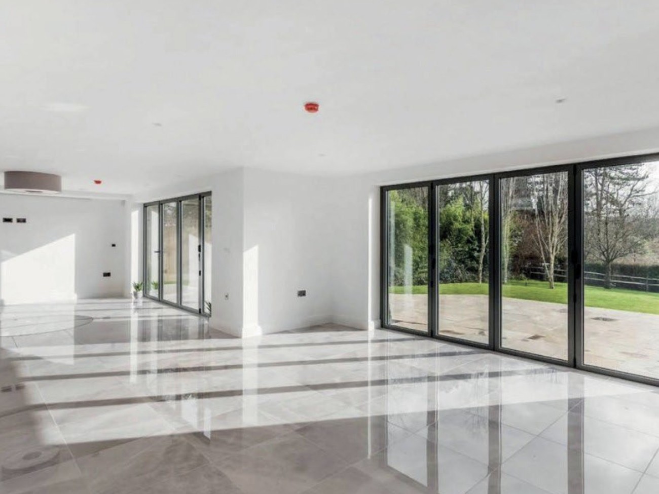 Sectors | Arazu Construction